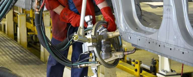 What Is A Pinch Weld? The Complete Guide | WELDING EMPIRE