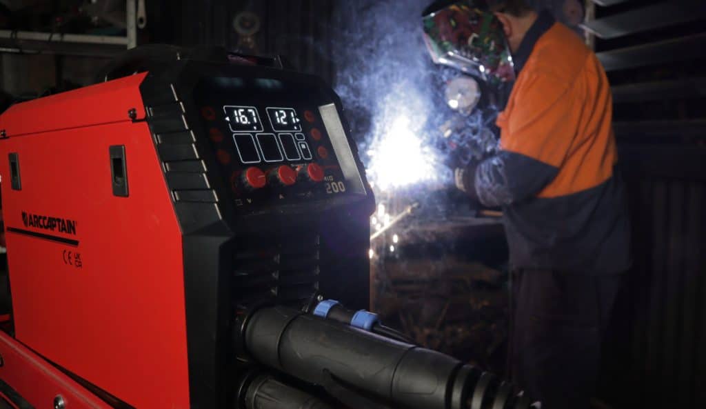 ARCCAPTAIN MIG 200 Review| Every Process Tested | WELDING EMPIRE